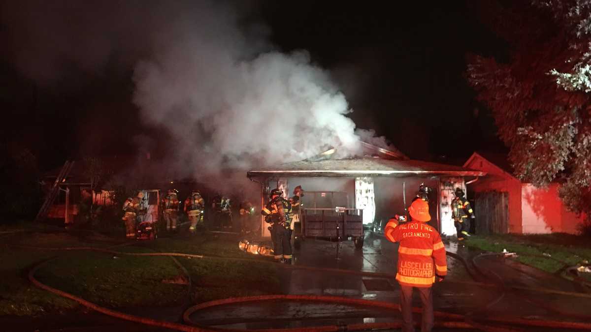 Fire displaces 2 Arden residents