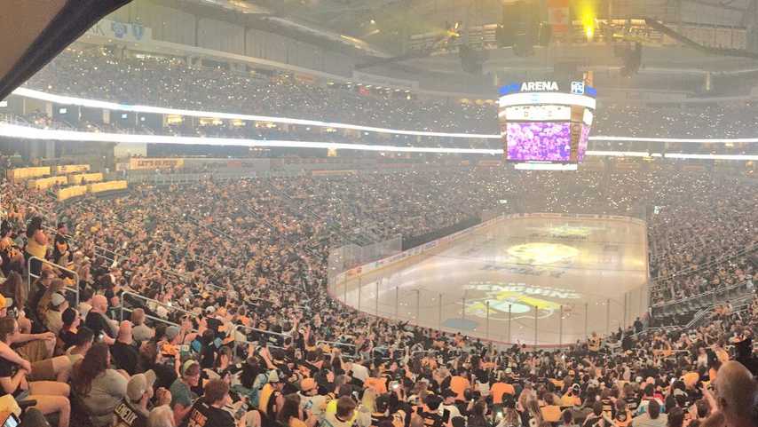 PHOTOS: Despite away game, Penguins fans come together in Pittsburgh ...