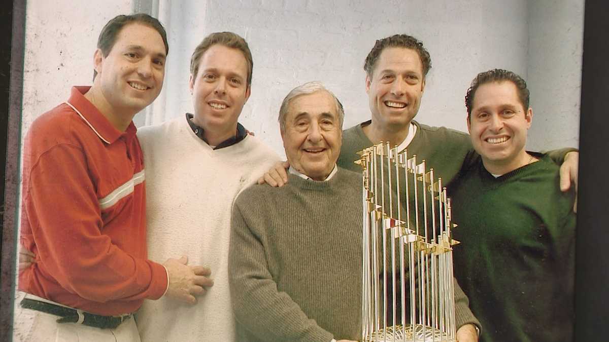 Souvenir entrepreneur, Fenway Park staple D'Angelo dies at 97