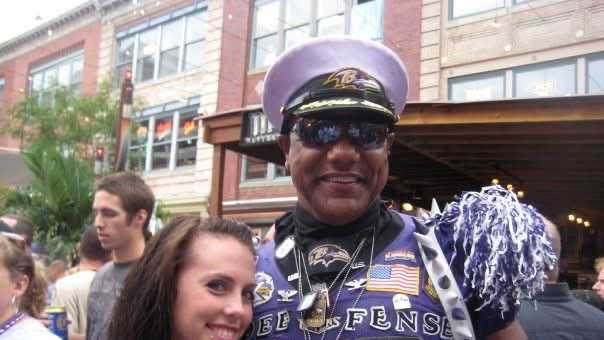 Ravens Flock remembers Captain Dee-Fense | Fan photos