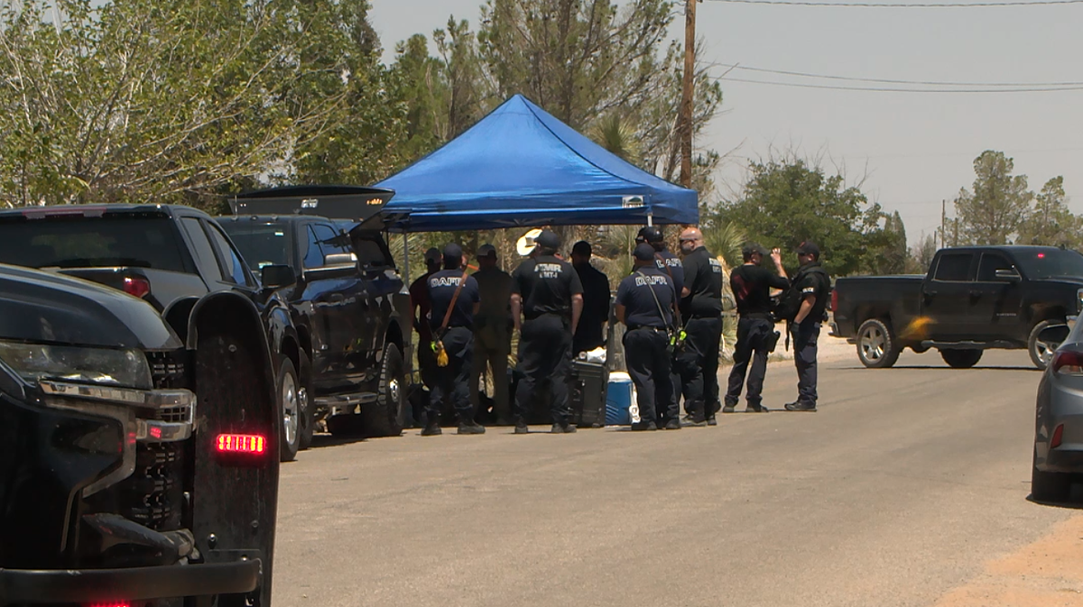 New Mexico man faces federal explosive and firearm charge