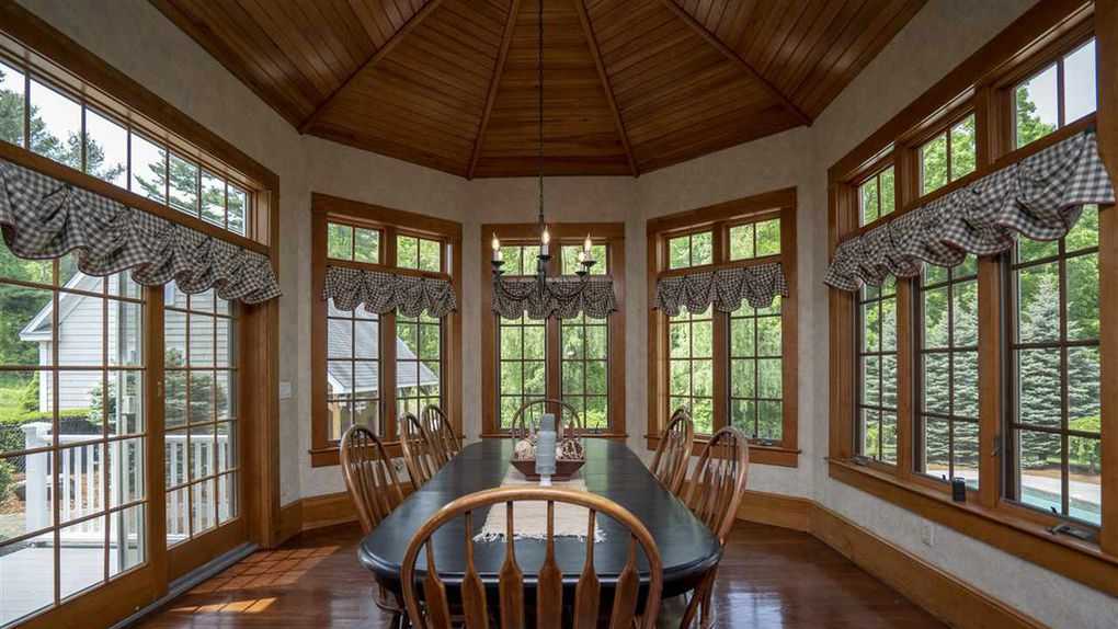 Mansion Monday: Comfort and style in this gorgeous Atkinson home