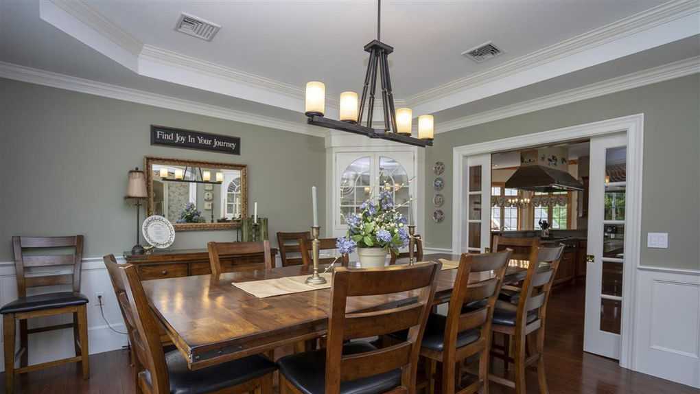 Mansion Monday: Comfort and style in this gorgeous Atkinson home