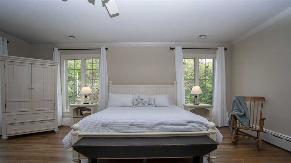 Mansion Monday: Comfort and style in this gorgeous Atkinson home