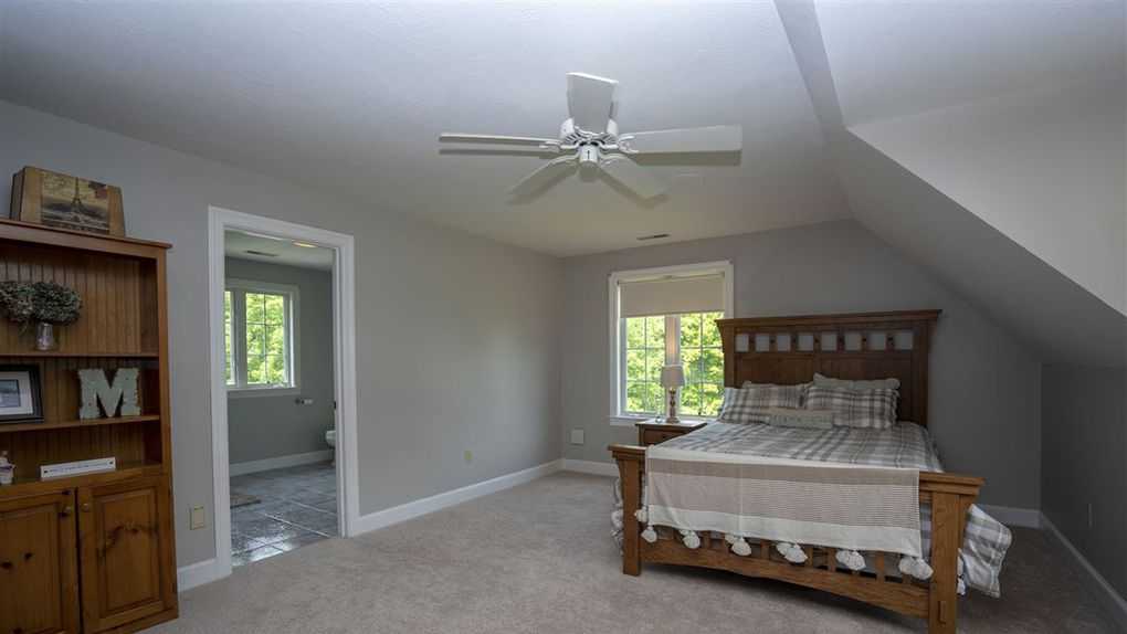 Mansion Monday: Comfort and style in this gorgeous Atkinson home