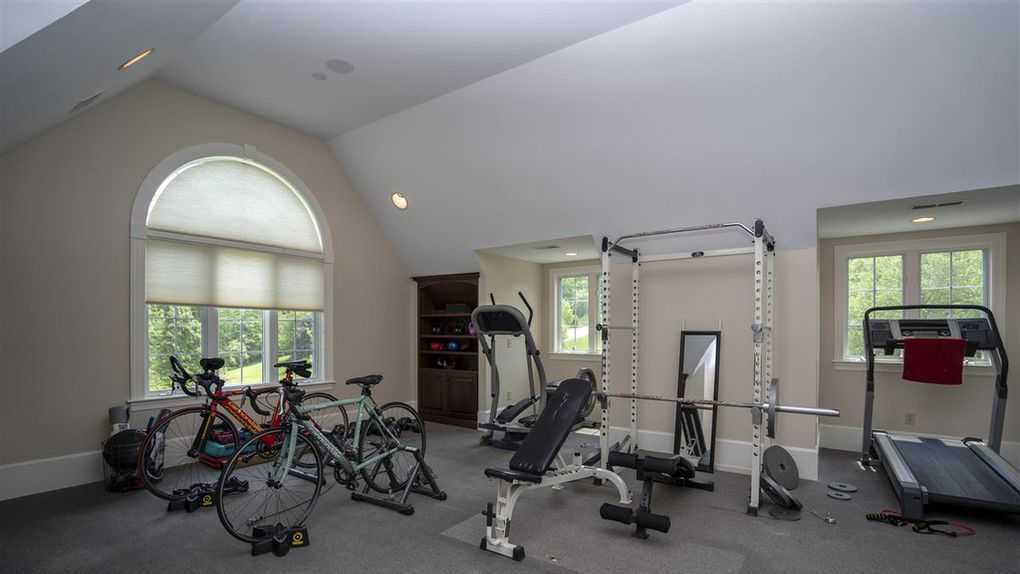 Mansion Monday: Comfort and style in this gorgeous Atkinson home