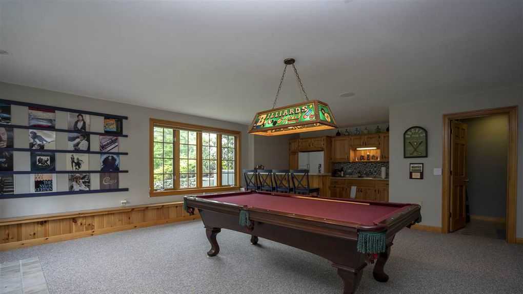 Mansion Monday: Comfort and style in this gorgeous Atkinson home