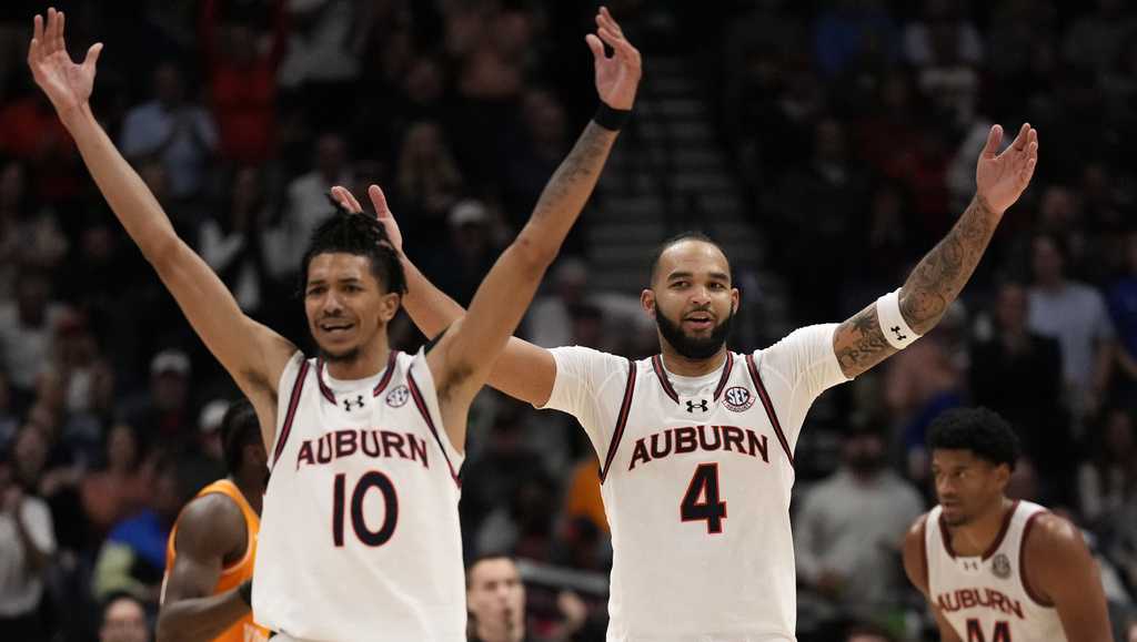 March Madness brackets have Auburn as the overall No. 1 followed by ...