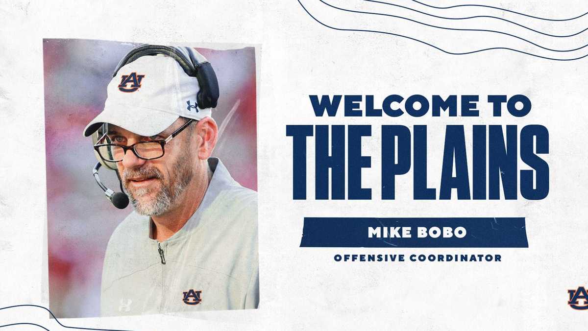Auburn coach Bryan Harsin hires Mike Bobo as offensive coordinator