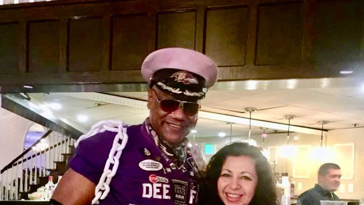 Ravens Flock remembers Captain Dee-Fense | Fan photos