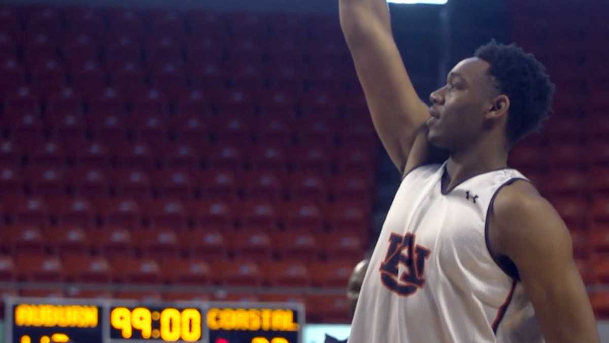 Austin Wiley, Bryce Brown passing on 2018 NBA Draft, returning to Auburn