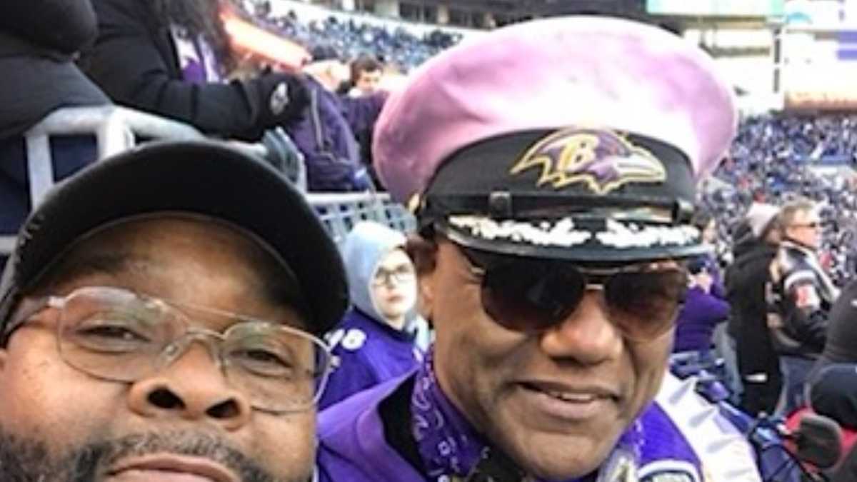 Ravens Flock remembers Captain Dee-Fense | Fan photos