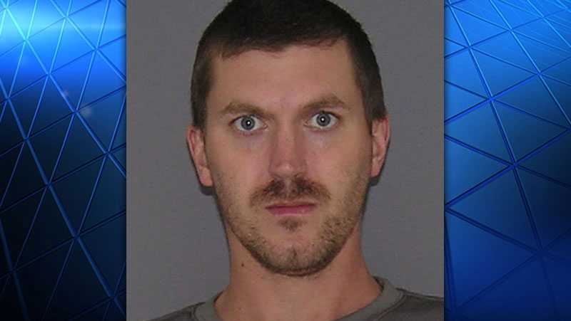 Mount Washington man pleads guilty to spying in teen's window