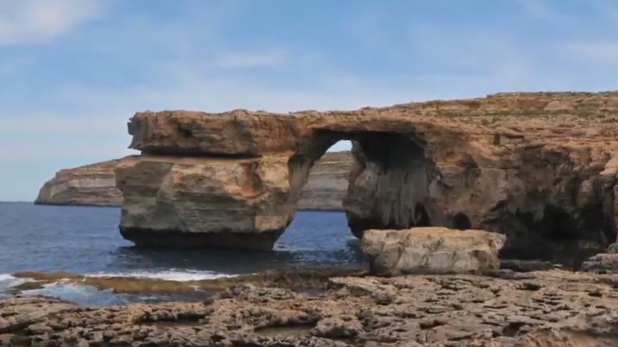 Iconic rock formation collapses into sea