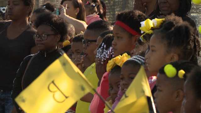 Isable Elementary celebrates B rating