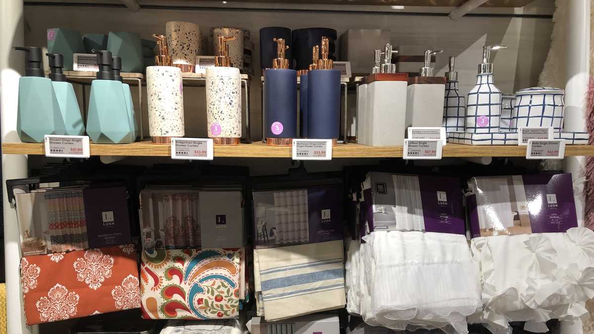 Inside Wayfair’s first permanent store