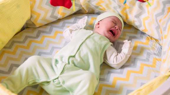 Babies with severe sleep problems may have more childhood anxiety ...