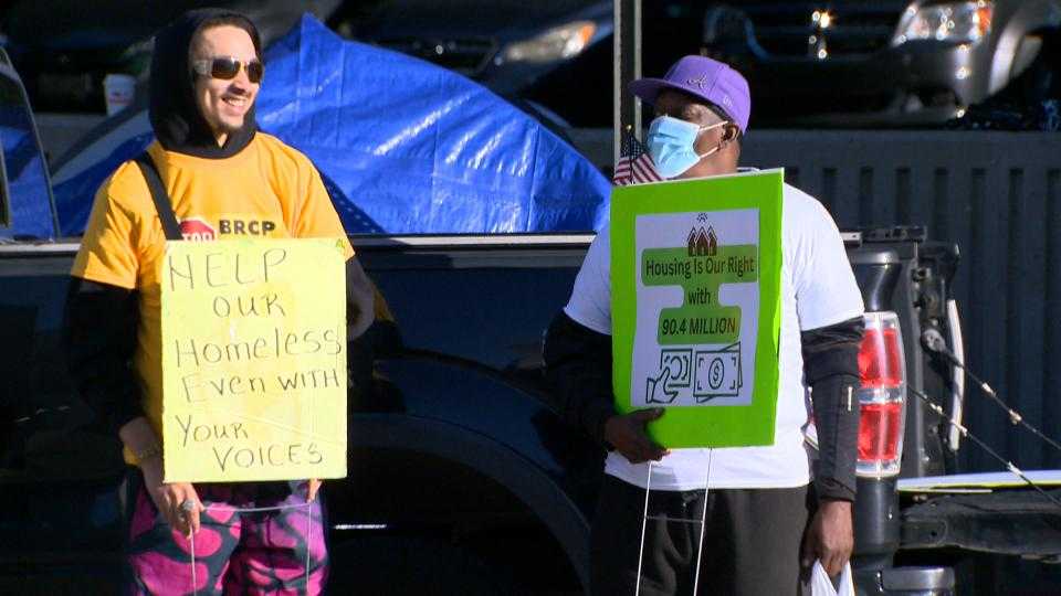 Protesters draw attention to homelessness in Baltimore