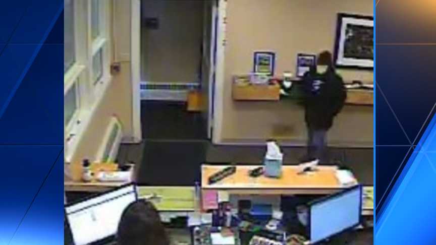 Woman robs bank in Alburgh