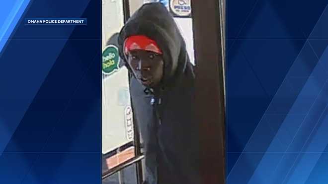 Omaha police: Photos of First National Bank﻿ robbery suspect