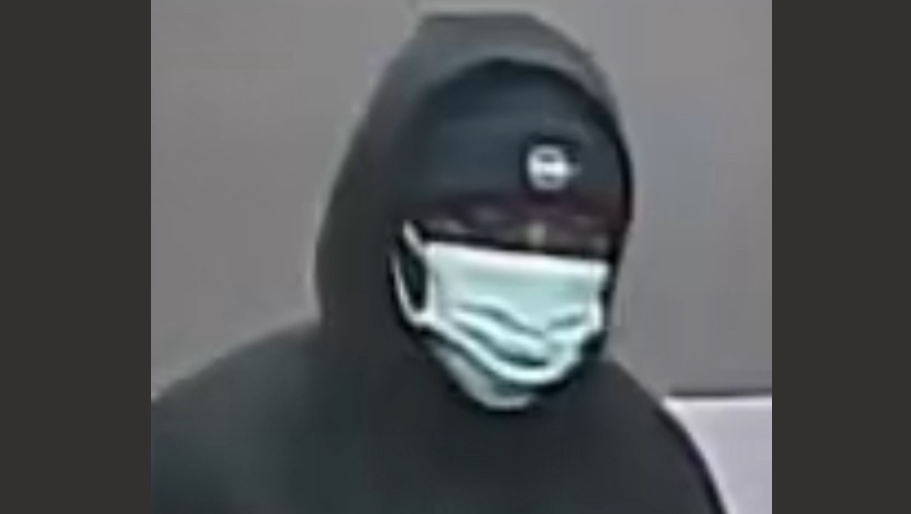 FBI seeking Kansas City bank robbery suspect