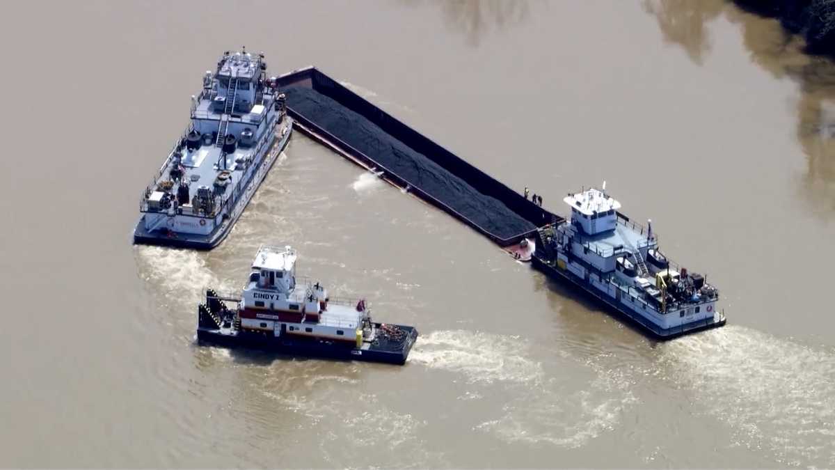 Barges nearly all removed from Emsworth Dam