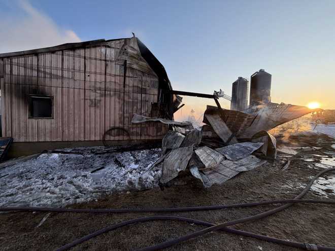 Fire breaks out at Maplehofe Dairy in Lancaster County