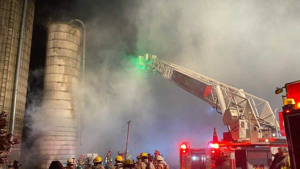 Fire destroys large Lancaster County, PA, dairy barn