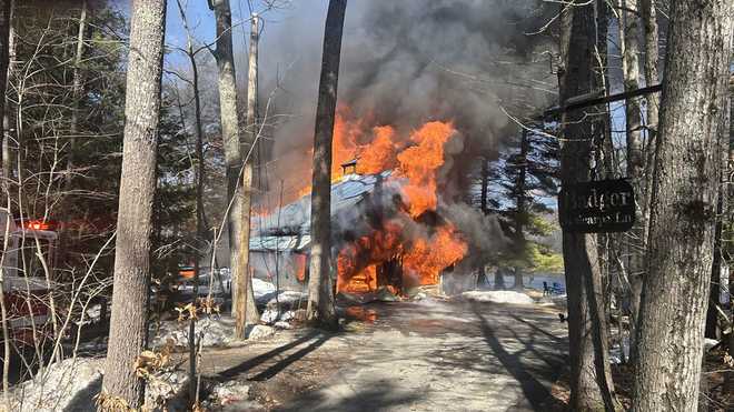 Barnstead, New Hampshire fire: No people hurt, cats killed