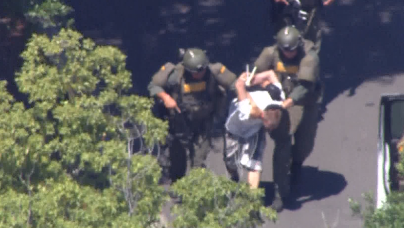 Man Barricaded In Taft Home Taken Into Custody Deputies Say