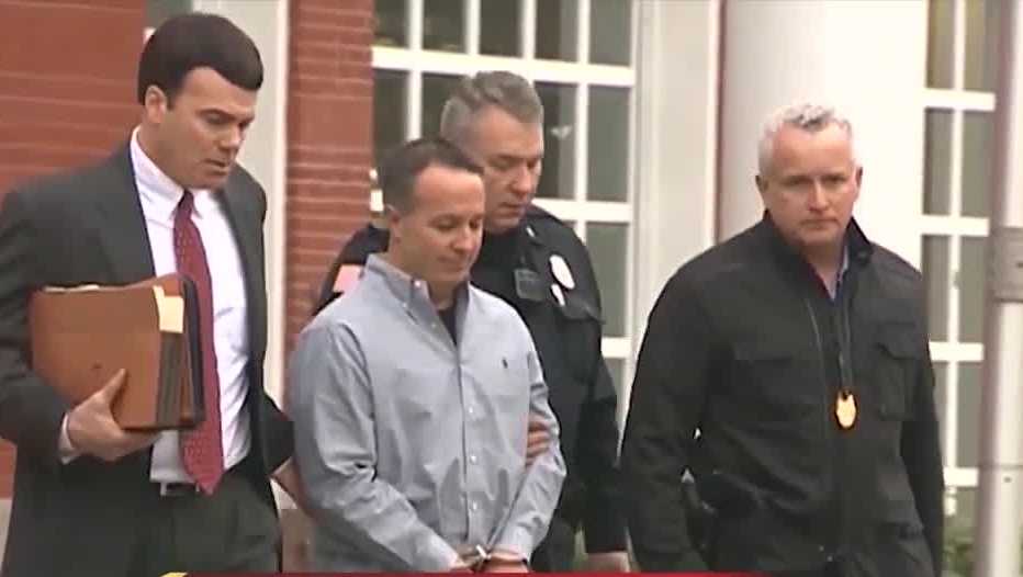 Pharmacy owner sentenced to 9 years for meningitis outbreak