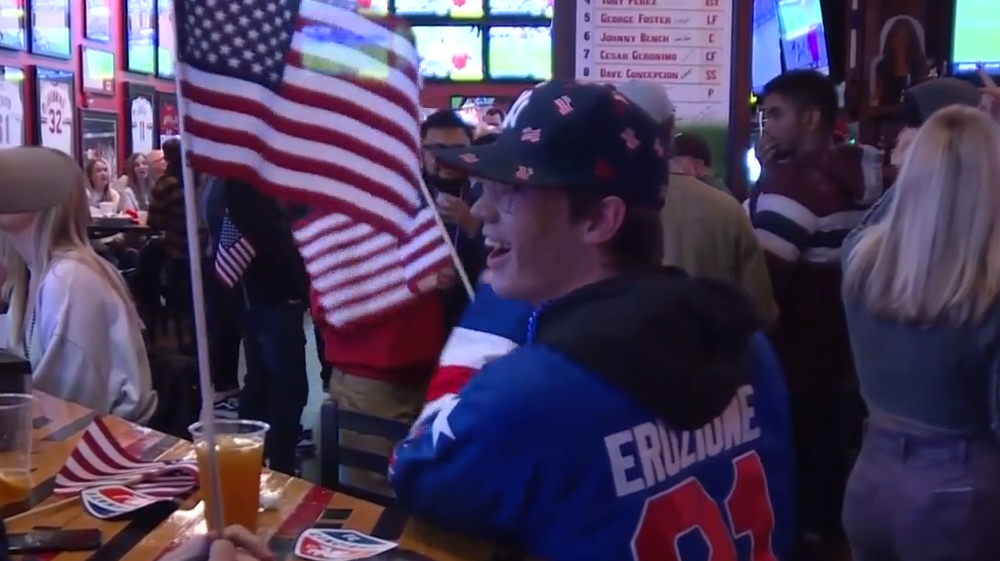 Fans fill bars, restaurants for World Cup qualifier at TQL stadium