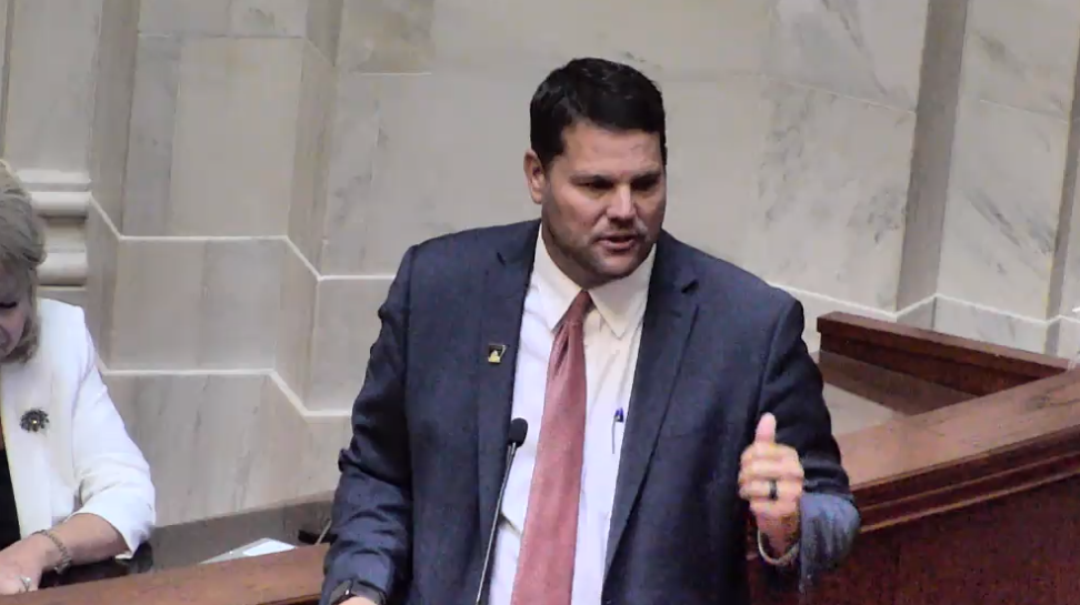 Arkansas debating different versions of a bill to restrict access to ...
