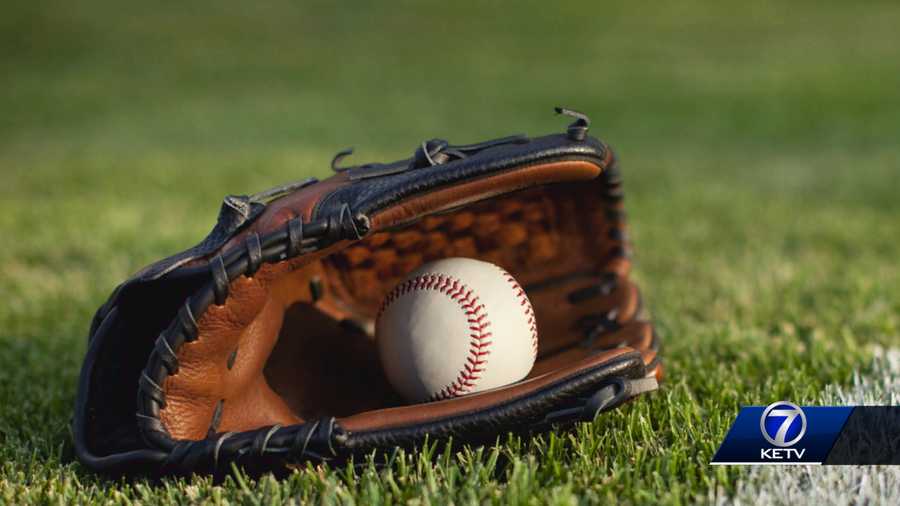 Frozen fields, snow cause cancellation for Creighton Baseball