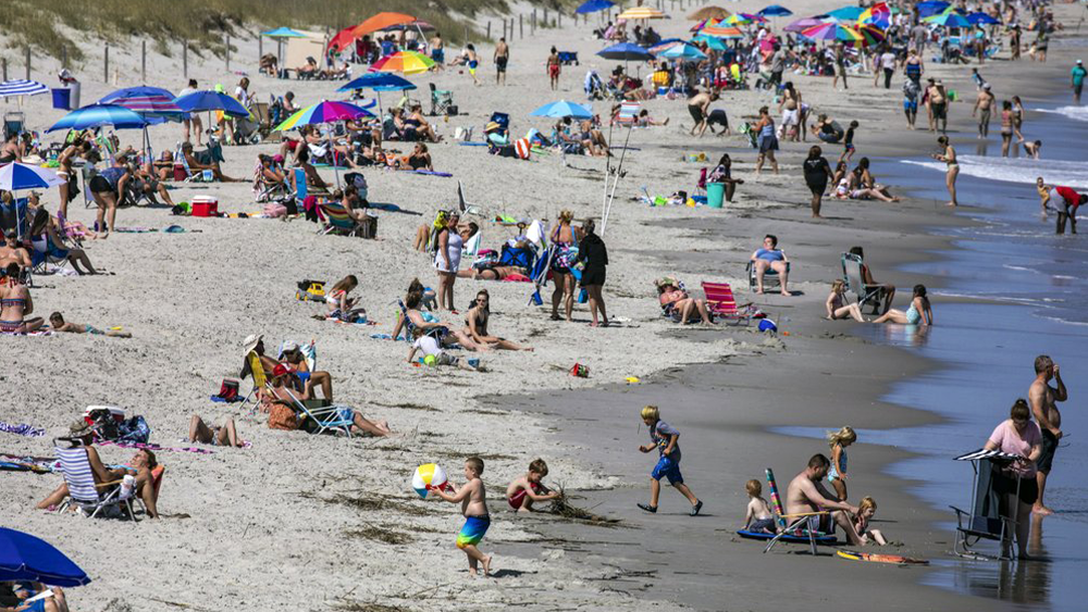 South Carolina: Fights lead to shooting at beach, 6 injured
