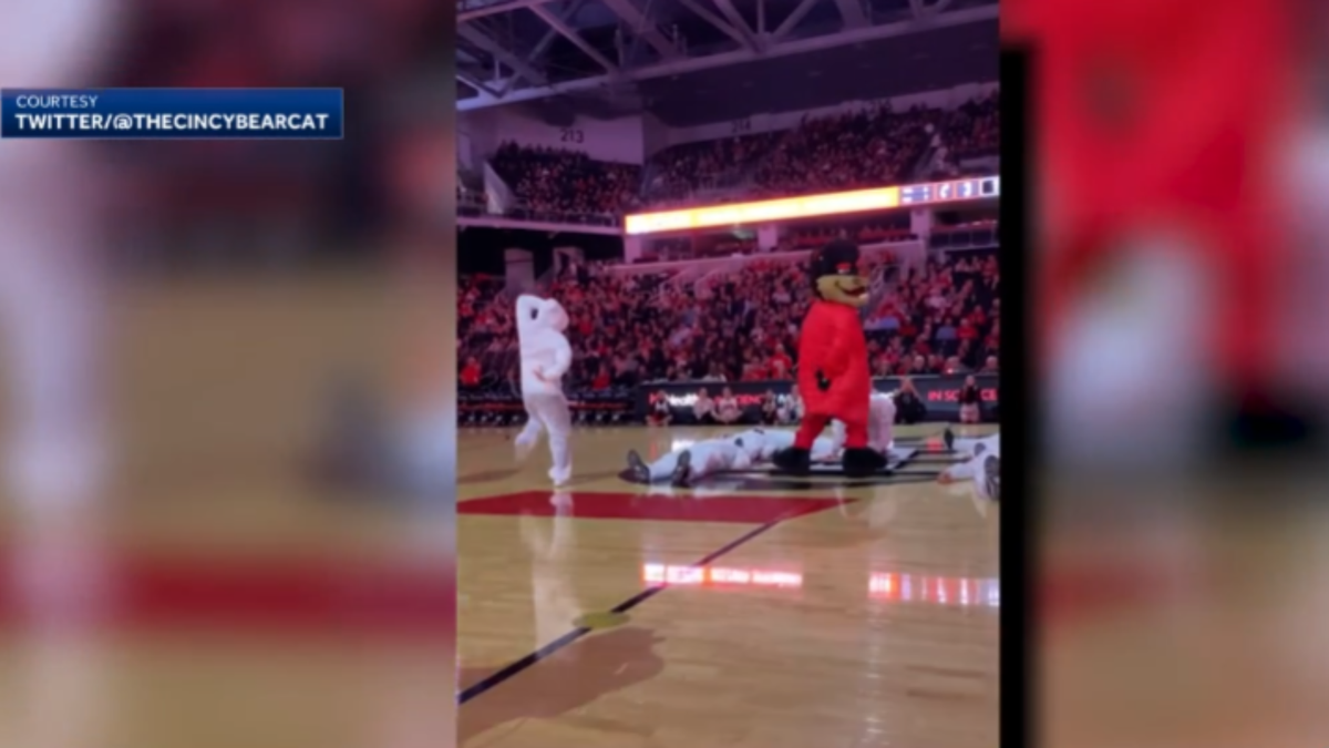 Watch: UC Bearcat recreates Rihanna Super Bowl show