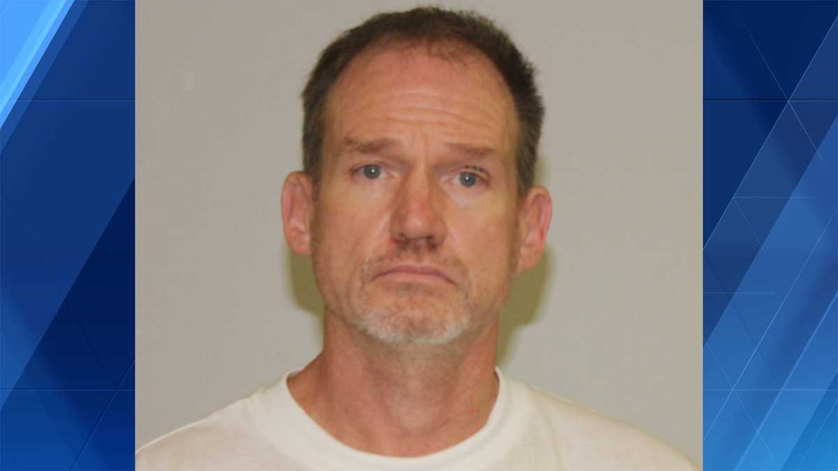 Vermont police search for William Wheelock, a 'high-risk' offender