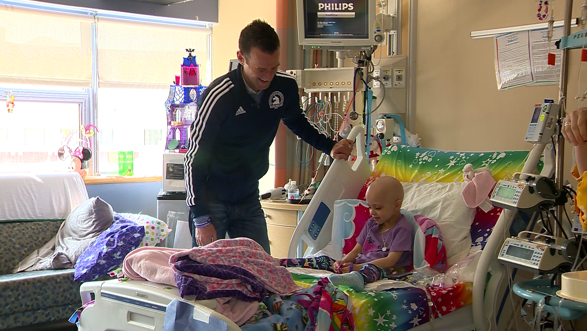 4-year-old cancer patient inspires marathon runner