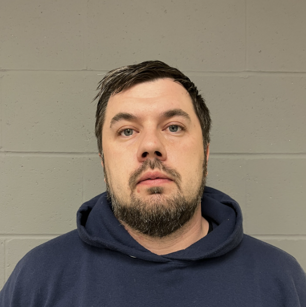 Vermont man arrested on over a dozen charges, including arson