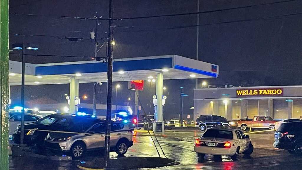 Locksmith shot and killed during argument at gas station