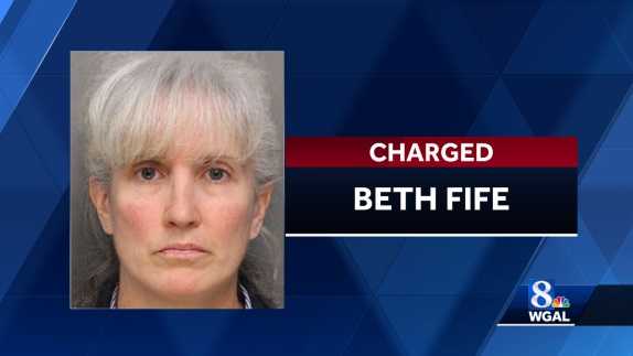 Lancaster County woman charged in crash that killed 2