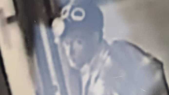 Authorities Search For Armed Robbery Suspect Who Fired Shots At Bethany