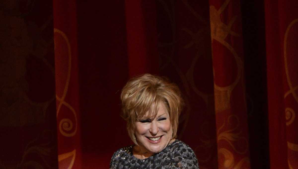 Actress Bette Midler alright after fall on stage