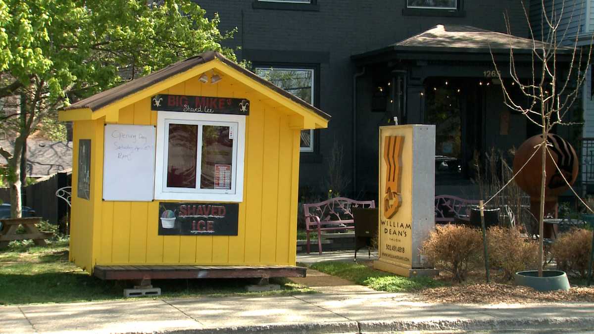 Highlands staple, Big Mike's Shaved Ice opening for season