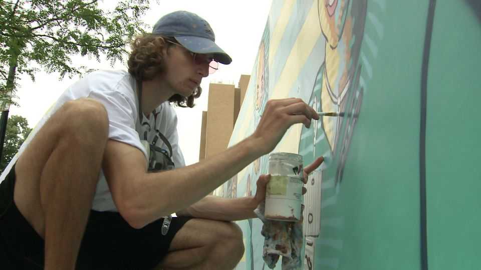 NH Chronicle: Muralist Big Sam
