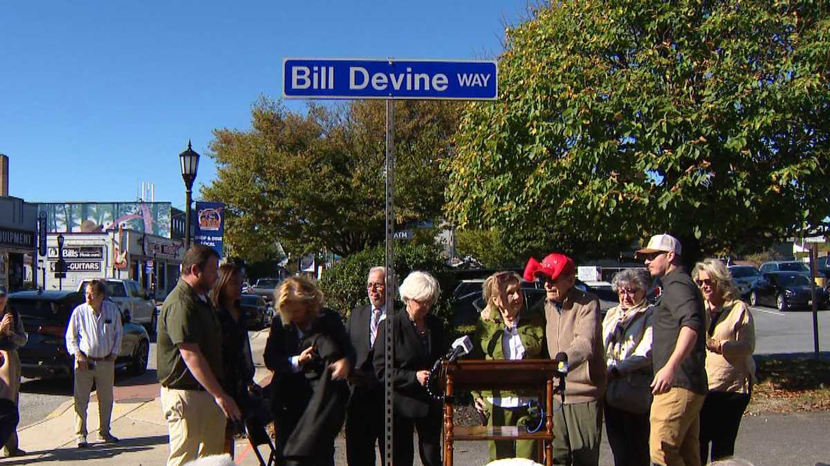 Bill Devine Way honors Faidley's ahead of new restaurant opening