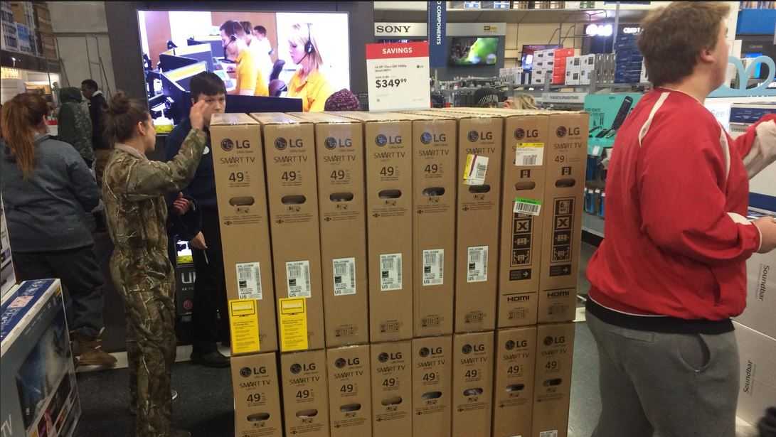 Shoppers storm stores in search of Black Friday deals