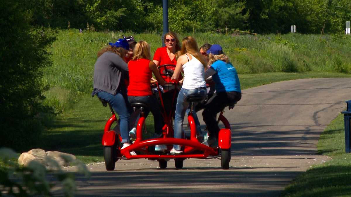 How a seven-seat social cycle helps one metro teenager