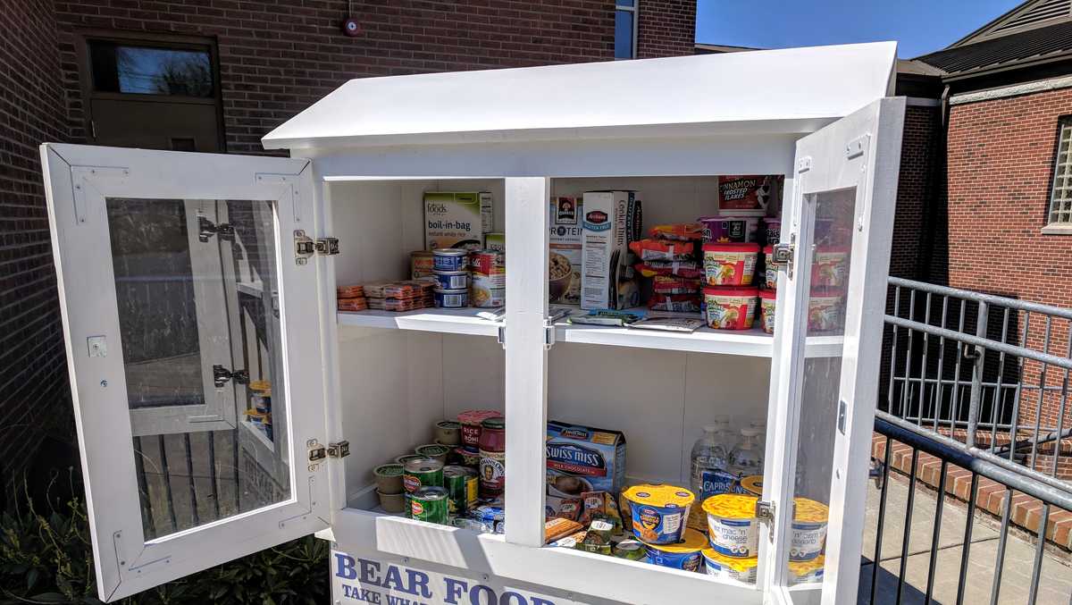High school students create Blessing Box to provide free food for peers ...