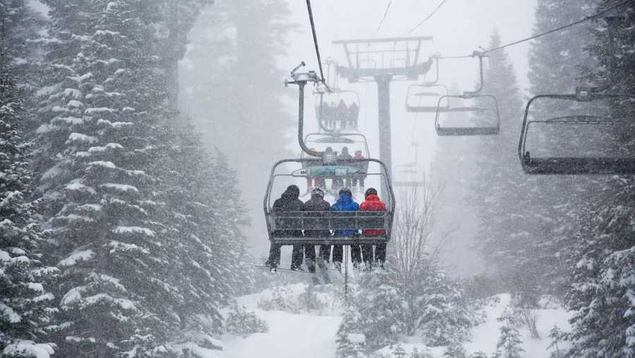 Blizzard warning for Sierra: 'A short walk could be deadly'